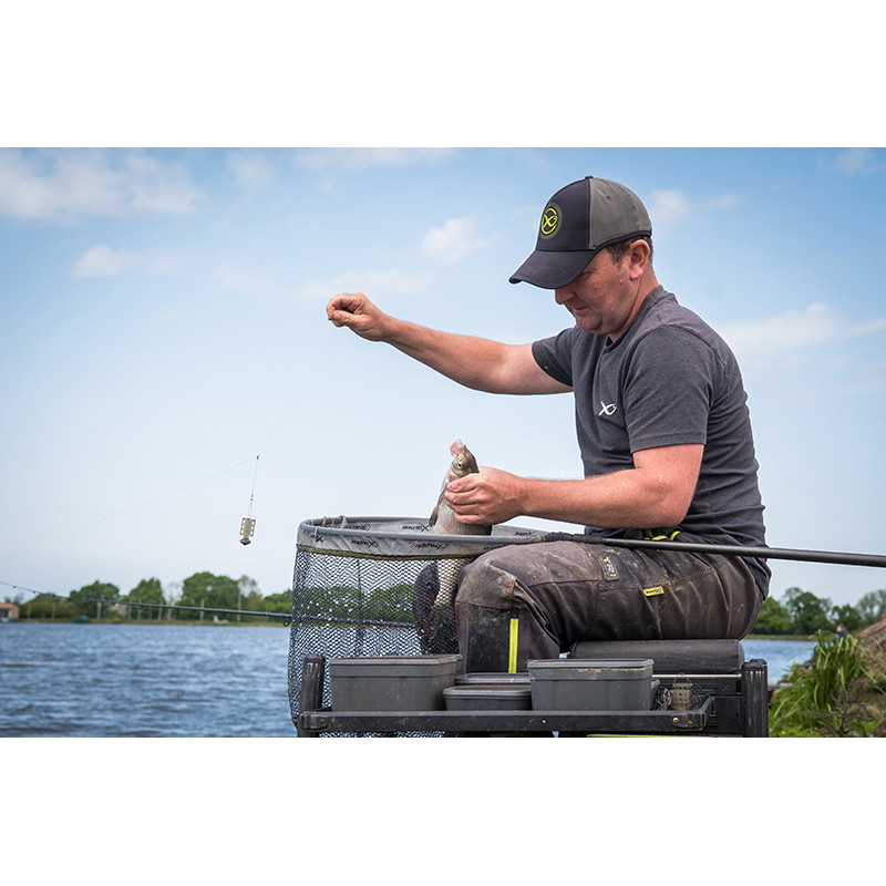 CAGE DISTANCE PLASTIC ORBIT FEEDER MATRIX